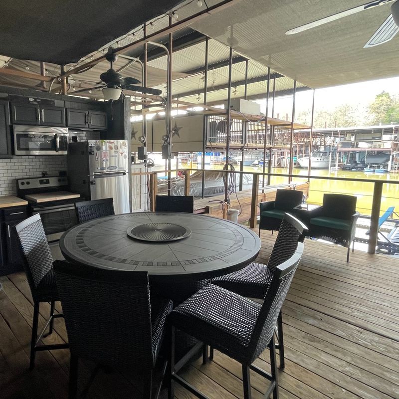 Slips - Grandpappy Point Resort & Marina